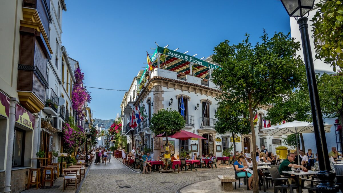 Marbella old town and banus - MV Signature Tours Marbella